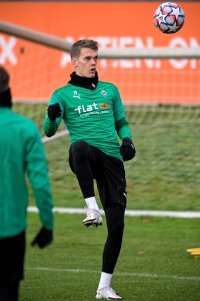 Moenchengladbachs Matthias Ginter Attends Training Session Editorial ...