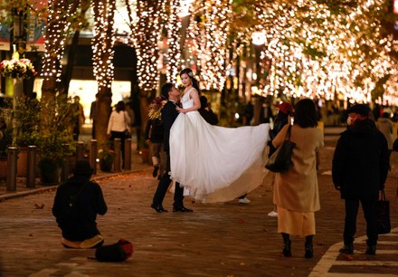 55 May december marriage Stock Pictures, Editorial Images and Stock ...