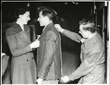 War Britain Demobilisation 1945 Civvy Clothing Editorial Stock Photo ...