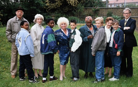 Bluebirds Tv Show Cast Include Barbara Editorial Stock Photo - Stock ...