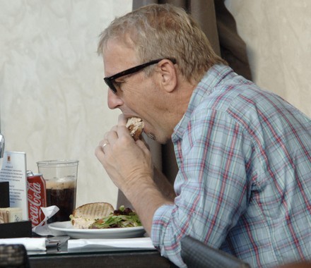 Kevin Costner Grabs Sandwich Some Ice Editorial Stock Photo - Stock ...