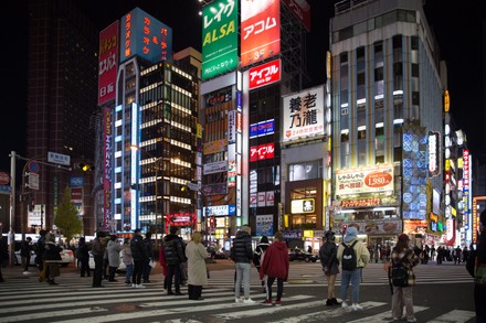 Pedestrians Wait Green Light Crossroad Shinjuku Editorial Stock Photo ...