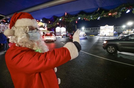 Performer Dressed Santa Claus Interacts Visitors Editorial Stock Photo ...