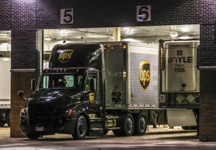 Ups Truck Backs Into Loading Dock Editorial Stock Photo - Stock Image ...