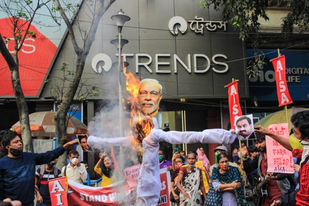 Protest to Boycott Reliance Jio and Ambani-Adani, kolkata, West Bengal ...