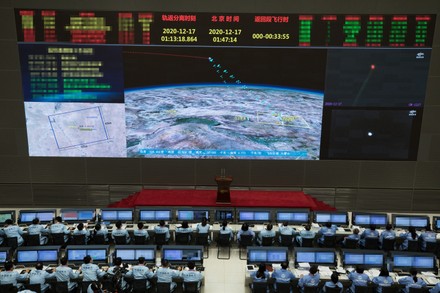 China Chang'e 5 Return Capsule Landing - 17 Dec 2020 Stock Pictures ...