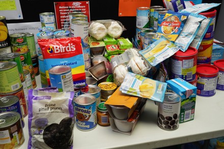 Christmas Food parcels in Hampton, West London, London, UK - 19 Dec ...
