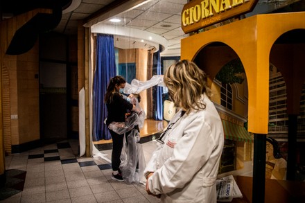 39 Trauma hug Stock Pictures, Editorial Images and Stock Photos ...