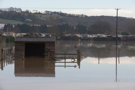 Kent flooding Yalding, Yalding, Kent, UK - 28 Dec 2020 Stock Pictures ...