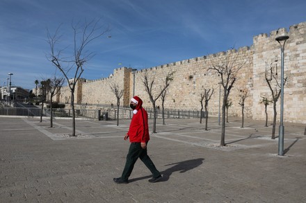 Man Christmas Clothes Walks Through Jaffa Editorial Stock Photo - Stock ...