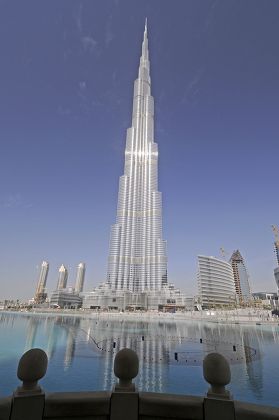 Worlds Tallest Building Kilometer High Burj Editorial Stock Photo ...