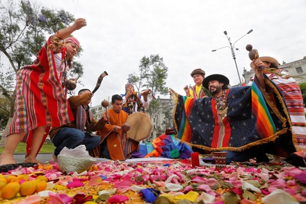 Peruvian Indigenous Priests Known Chamanes Participate Editorial Stock ...