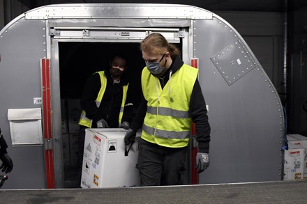 Container with Pfizer-BioNTech COVID-19 vaccine arrives at Budapest ...