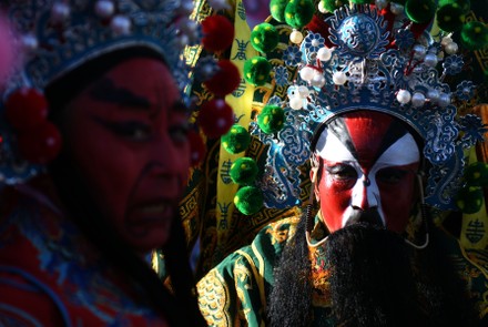 Chinese Local Opera Artists Perform During Editorial Stock Photo ...