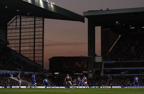 78 Sun footballer footballers player football Stock Pictures, Editorial ...