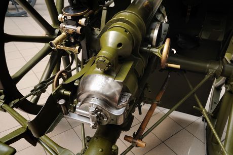 British Breech Loading 18lb Artillery Gun Editorial Stock Photo - Stock ...