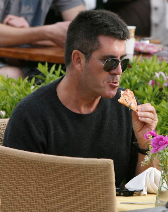 Simon Cowell Eating Pizza Editorial Stock Photo - Stock Image ...