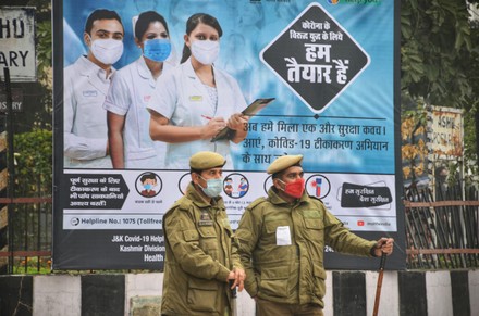 Jammu Kashmir Police Commando Stand Outside Editorial Stock Photo ...