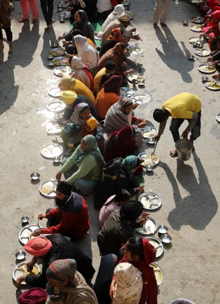 Indian Sikh Devotees Eat Langer Holy Editorial Stock Photo - Stock ...