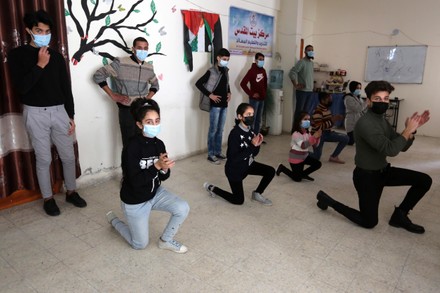 Palestinian Youth Perform Traditional Dance Dabke Editorial Stock Photo ...