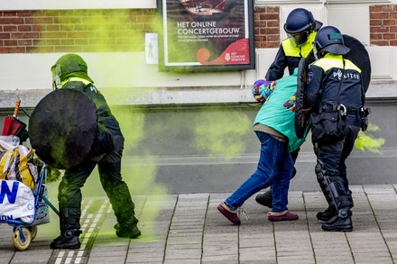 Police Use Water Cannons Disperse Crowd Editorial Stock Photo - Stock ...