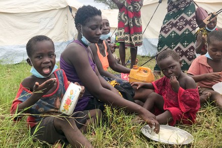 Displaced People Eat Accommodation Center Tica Editorial Stock Photo ...