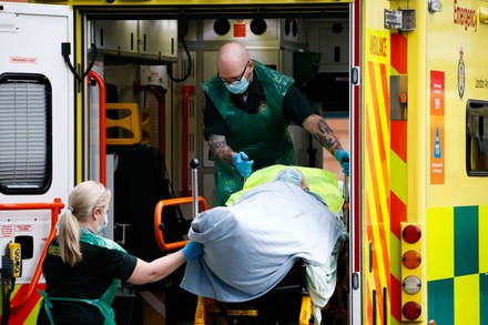 NHS staff work at Royal London Hospital, London, UK - 26 Jan 2021 Stock ...