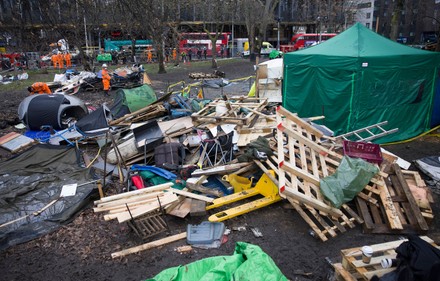 HS2 Euston Station protest, London, UK - 28 Jan 2021 Stock Pictures ...