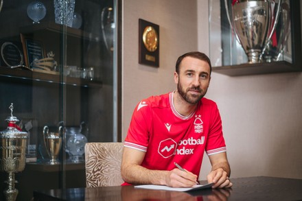 nottingham forest player signing Stock Photos (Exclusive) | Shutterstock