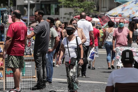 People Some Without Masks Walk Through Editorial Stock Photo - Stock ...