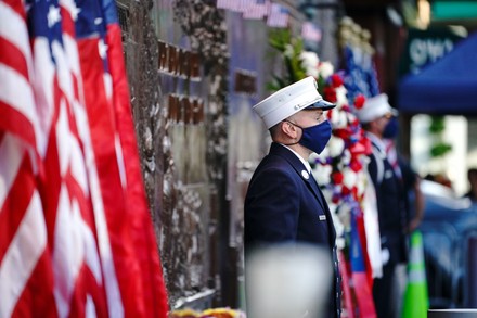 Fdny Personnel Wearing Mask Stands Guard Editorial Stock Photo - Stock ...