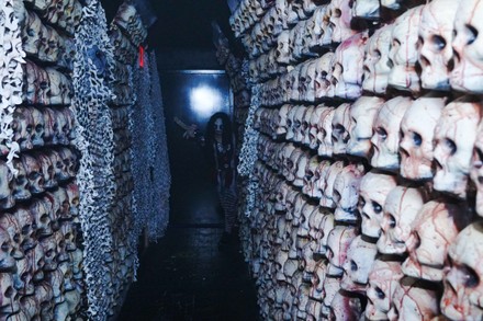 54 Blood manor Stock Pictures, Editorial Images and Stock Photos ...