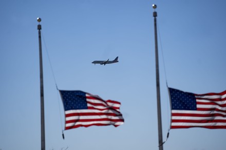 U.S. Washington Covid 19 Flags at Half Staff - 24 Feb 2021 Stock ...