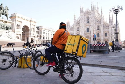 Delivery services, Milan, Italy - 25 Feb 2021 Stock Pictures, Editorial ...