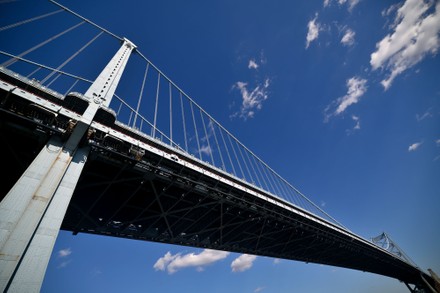 91 Race street bridge Stock Pictures, Editorial Images and Stock Photos ...