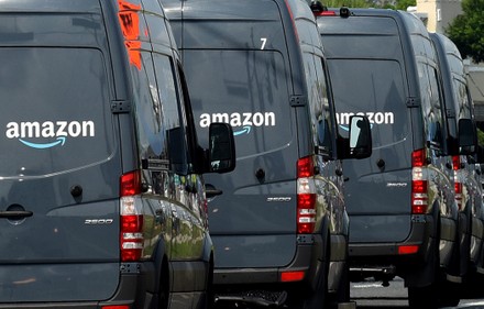 43 Amazon prime vans Stock Pictures, Editorial Images and Stock Photos ...