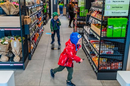 Amazonfresh First Physical Amazon Shop Opens Editorial Stock Photo ...