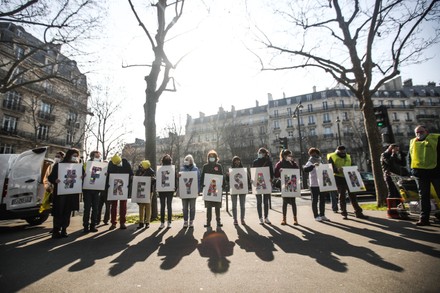 A protest for Iranian human rights activist Yasaman Aryani on ...