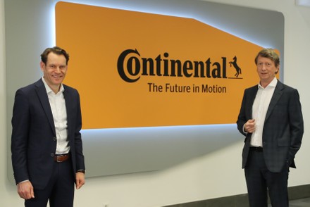 Ceo German Automotive Supplier Continental Nikolai Editorial Stock ...