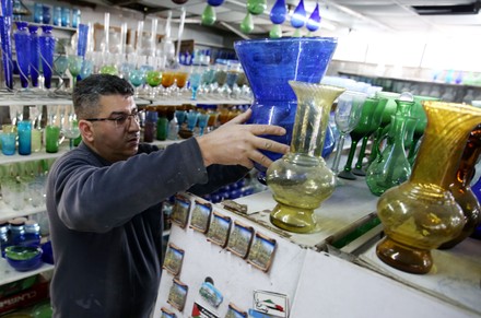 Palestinian Glassmaker Faris Alnatsheh Arranges Items Editorial Stock ...