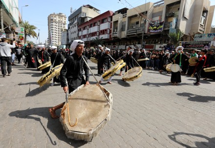 Iraqi Shiite Worshippers Beat On Drums Editorial Stock Photo - Stock ...