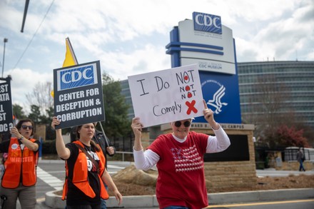 __COUNT__ imágenes de CDC Protests, Center for Disease Control, Atlanta ...