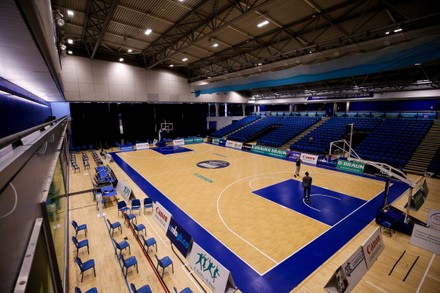 500 Ponds forge sports centre Stock Pictures, Editorial Images and ...