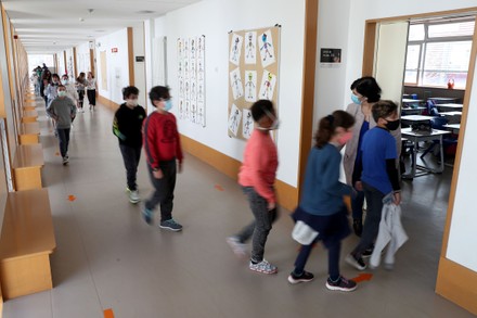 Students Enter Classroom Elementary School Oeiras Editorial Stock Photo ...