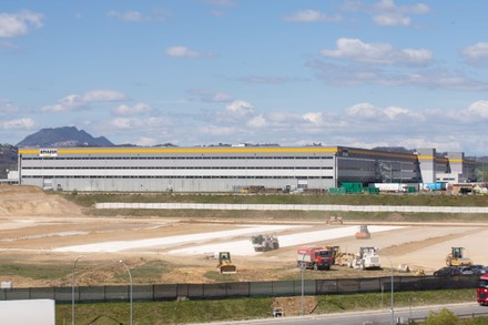 __COUNT__ Amazon FCO1 factory in Passo Corese, Roma, RM, Italy - 22 Mar ...