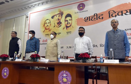 Nation Pays Tribute To Freedom Fighters Bhagat Singh, Sukhdev Thapar ...