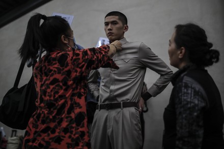 K-Boxing & KB HONG - Backstage - China Fashion Week, Beijing - 24 Mar ...