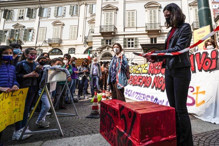 Pupils Parents Teachers Demonstrate Against Distance Editorial Stock ...