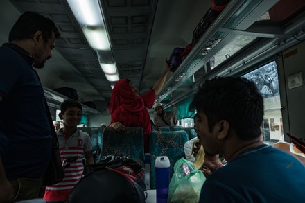 Maitree Express Train Runs Between Bangladeshi Editorial Stock Photo ...