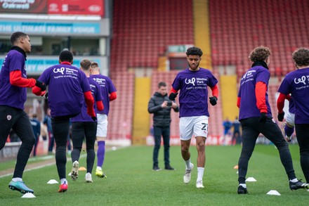 Barnsley v Reading, EFL Sky Bet Championship, Football, Oakwell ...